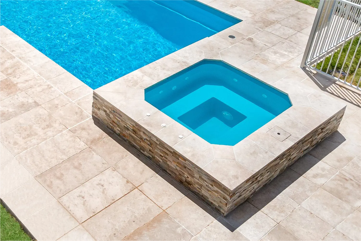 The Capri Sun. - Leisure Pools Sydney | Fibreglass Swimming Pools Sydney